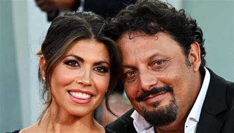 Flora Canto A La Volta Buona Stanca Di Essere Solo La Moglie Di