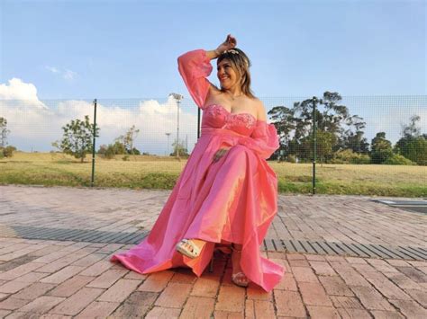 Celeste Lincon Cam Model Profile Stripchat