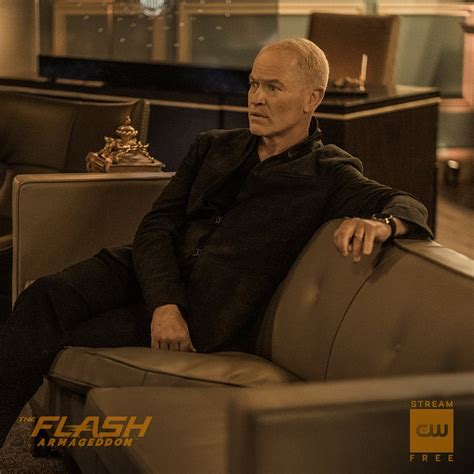 Lands Of Fantasy The Flash 08x01 05 Armageddon Stills