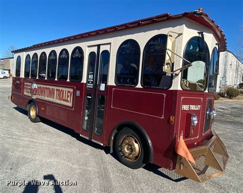 2005 Freightliner Mb55 Trolley In Hollister Mo Item Hr9463 Sold