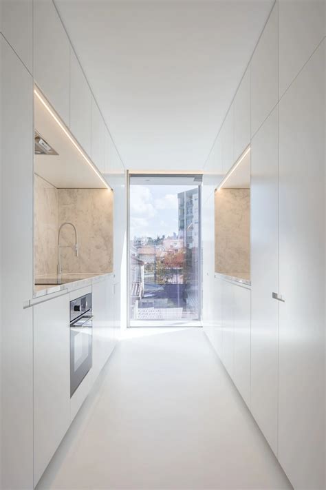 Noarqs Hs Building In Portugal Embraces Architectural Honesty With Steel And Glass