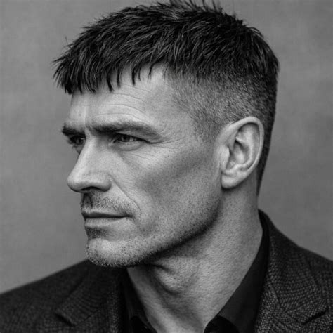 20 Caesar Hairstyles For Men The Modern Haircut Guide Vaga Mens