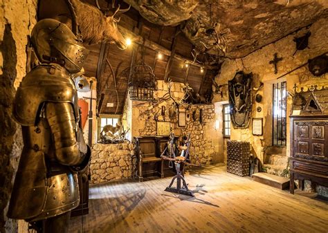 Beleco 10x8ft Fabric Medieval Torture Room Backdrop For