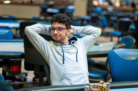 Nick Funaro Leads Bestbet Scramble As Eric Afriat Seeks 4th Wpt Title