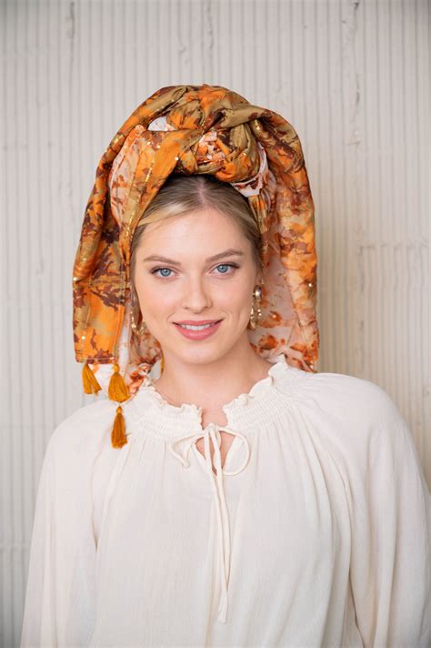 קולקציה חדשה סהר שטרית מטפחות מעוצבות