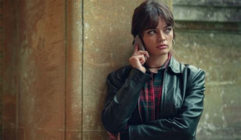 Sorry Charli Xcx Itll Be Barbies Emma Mackey Trying To Kill Aslan In Greta Gerwigs Netflix