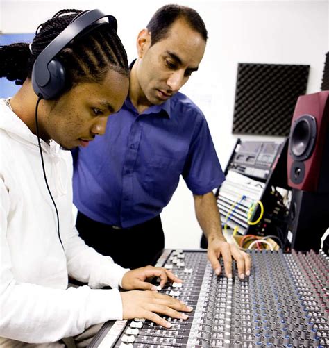 Build A Career As An Audio Engineer Skills And Getting Jobs
