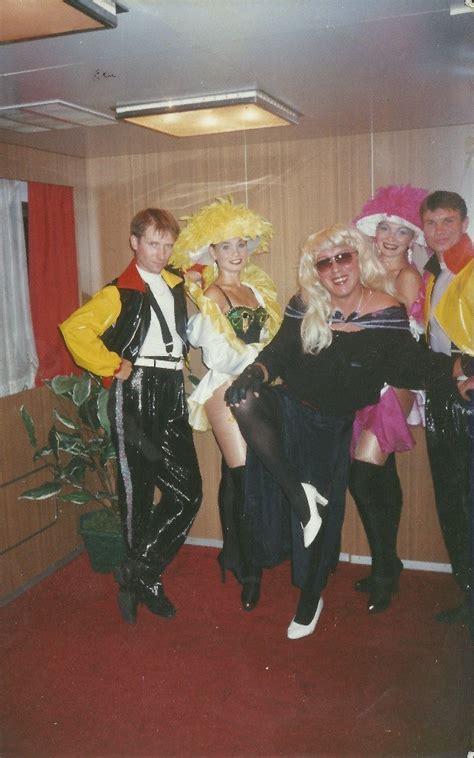 Ведущий Иван Спиридонов