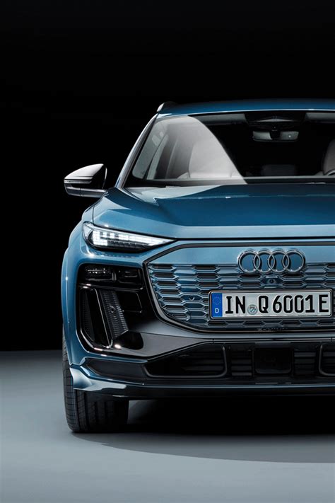 Edinstvena Tehnologija Luči V Modelu Audi Q6 E Tron