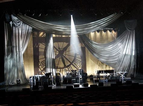 Stage Backdrop Design For Concert