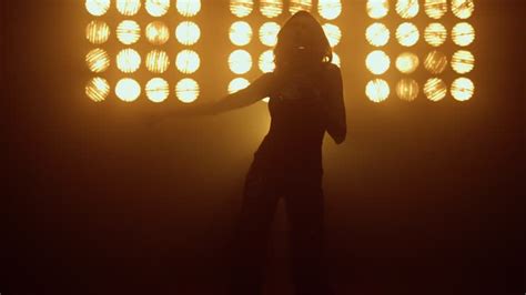 11 000 Blonde Woman Dancing Stock Videos And Royalty Free Footage Istock