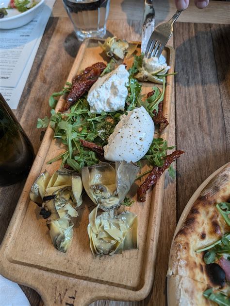 Franco Manca Kilburn London Menu Prices And Restaurant Reviews Order Online Food Delivery