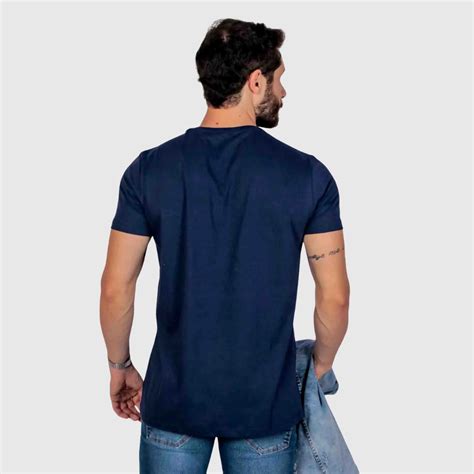 Camiseta Revive Class Azul Marinho