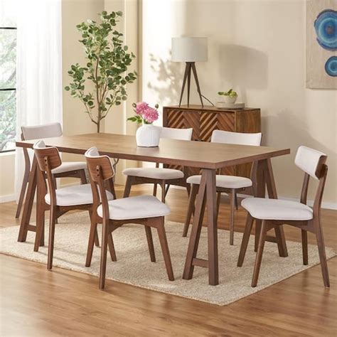 Standard Height Of A Dining Room Table