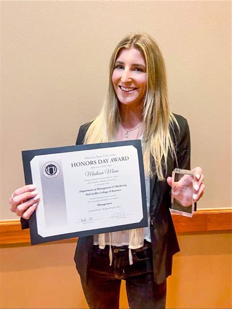 Madison Munn On Linkedin Business Management Graduation