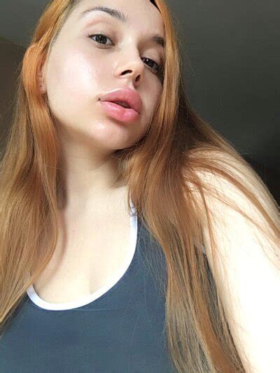 Lillietylie бесплатное вебкам шоу и Xxx чат Xhamsterlive