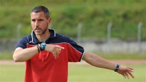 Aprilia Calcio Ufficiale La Non Riconferma Di Mister Giorgio Galluzzo Ruben Oliveira Sempre In