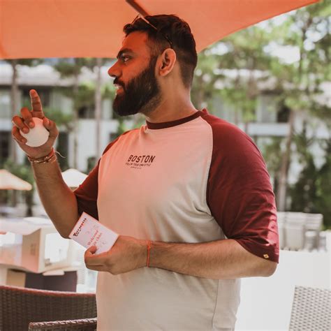 yash munjal on linkedin social media success isn t about algorithms