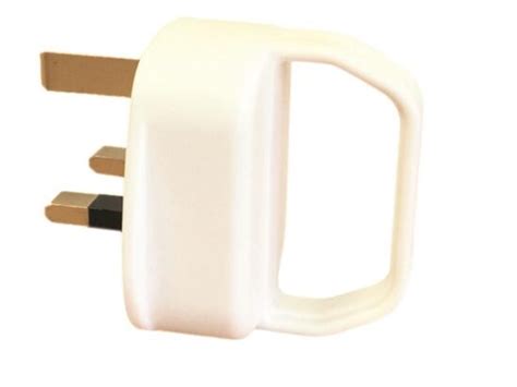 Easy Pull Plug 13a White Evo Engineering Supplies