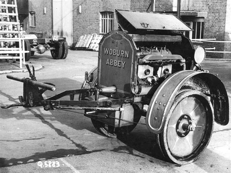 1923 Dennis Trailer Pump