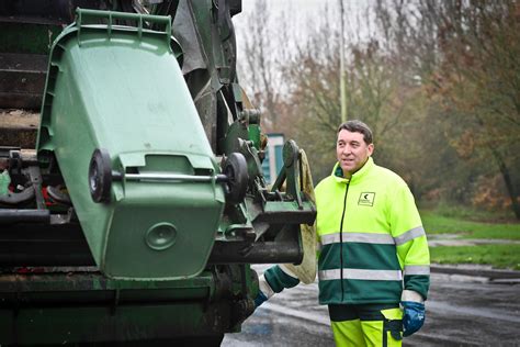 Ceo Vanheede Environment Group Is Vuilnisman Voor één Dag Foto Hlnbe