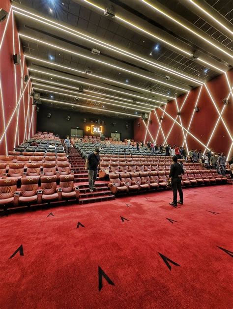 Pin By Ethan Asher On 35 Theatres Multiplex Auditoriums Concert