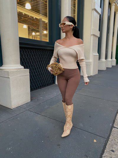 Post [670315057618567168] Baddie Tumbex