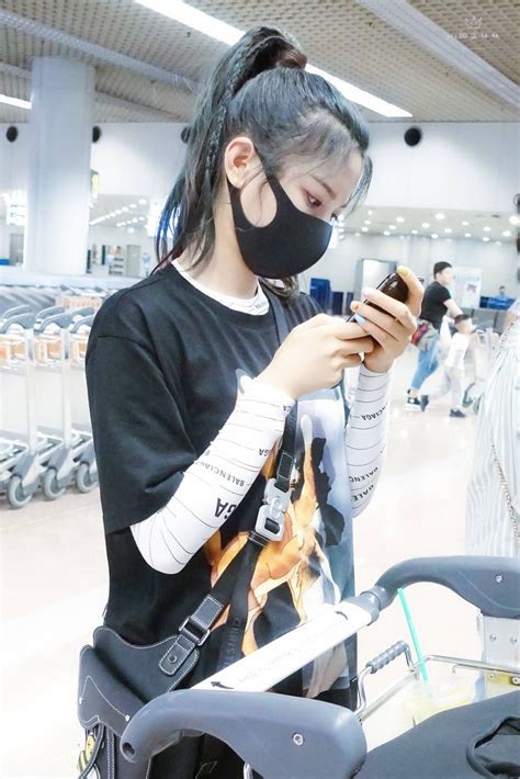 Pin Oleh Di Yang Chao Yue