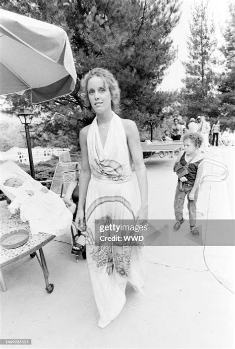 Guests Attend The Wedding Of Songwriter Jimmy Webb And Patsy Sullivan News Photo Getty Images