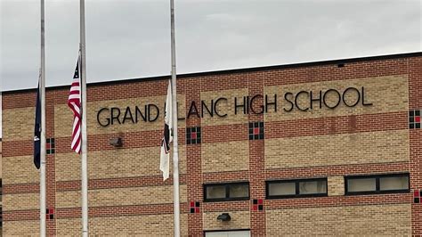 Police Investigating Swatting Threat At Grand Blanc High School
