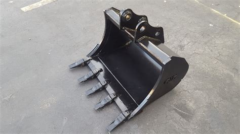 New 30 Heavy Duty Excavator Bucket For A Sany Sy35 Ebay