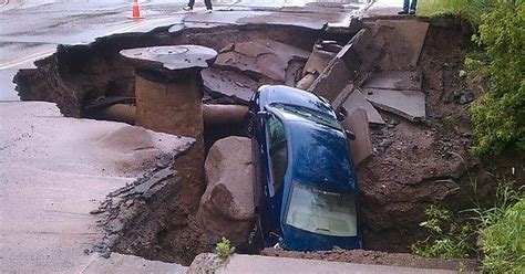 Lpt If Street Is Collapsing Stand On A Manhole Modern Manholes Are