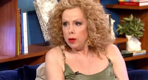 Στούντιο 4 Ισμήνη Καλέση Όταν με έλεγαν Sex Symbol γέλαγα Dnews