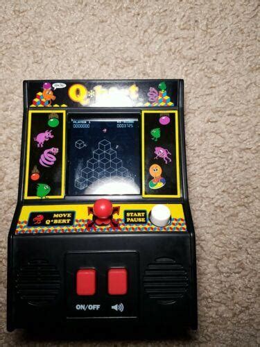 Basic Fun Arcade Classics Q Bert Retro Mini Arcade Game 2016 09549