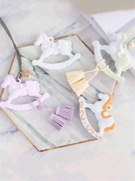 Ukrasi Od Gipsa Anđeli Zvona Krila