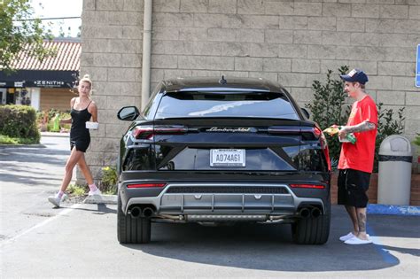 Hailey Rhode Bieber And Justin Bieber Grab Lunch In Costa Mesa 0323
