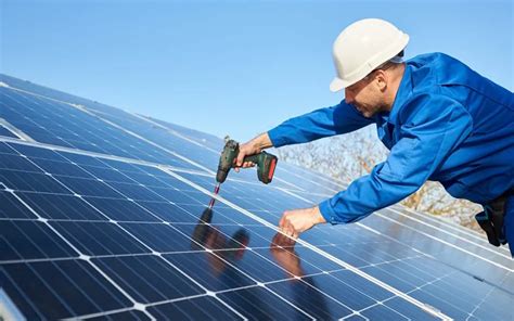 Challenges While Designing New Solar Structures Smart Green House