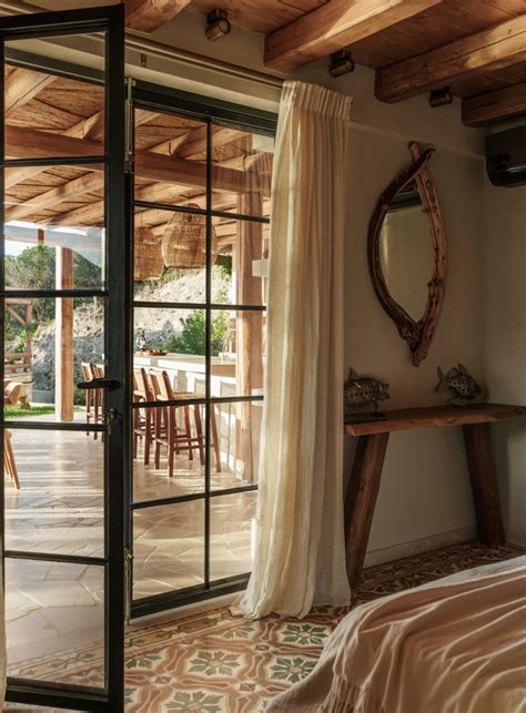 Thalia • Scott Williams