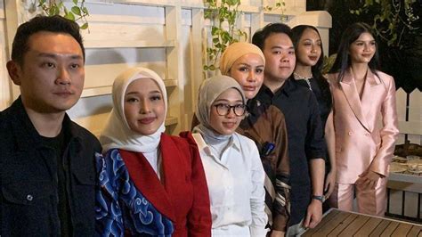 Finalis Miss Universe Indonesia Disuruh Foto Bugil Panitia Ajang