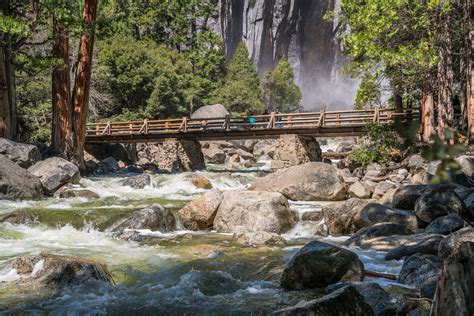 Wawona Swinging Bridge