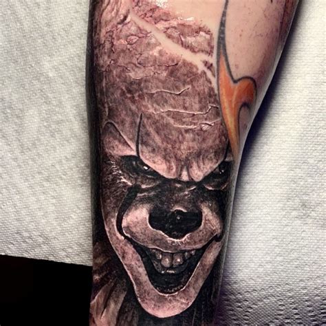 22 Tattoo Artist Pennsylvania Usa Jesse Probus Ideas Usa Tattoo Geometric Tattoo Black