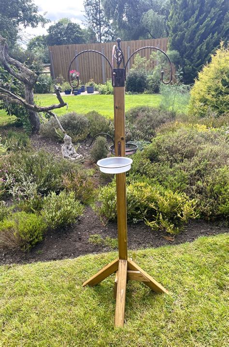 Bird Garden Feeding Station Freestanding Wooden Patio Wild Bird Water