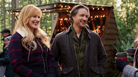 Virgin River Season 5 How The Christmas Episodes Set Up Season 6