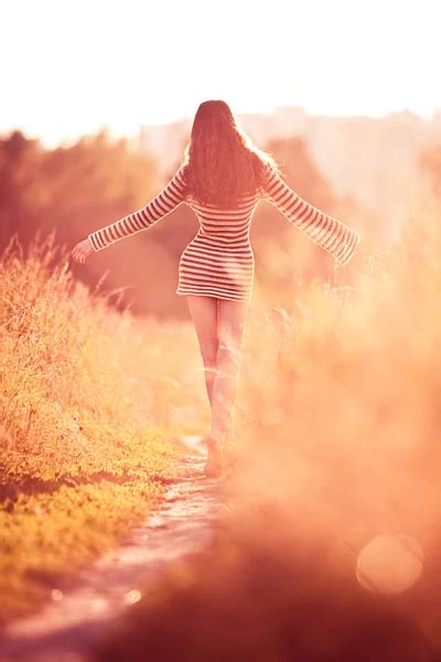 Summer Time By Fleur Model 500px