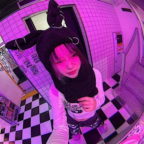 Pin By On ت Poses Pose Reference Human Poses