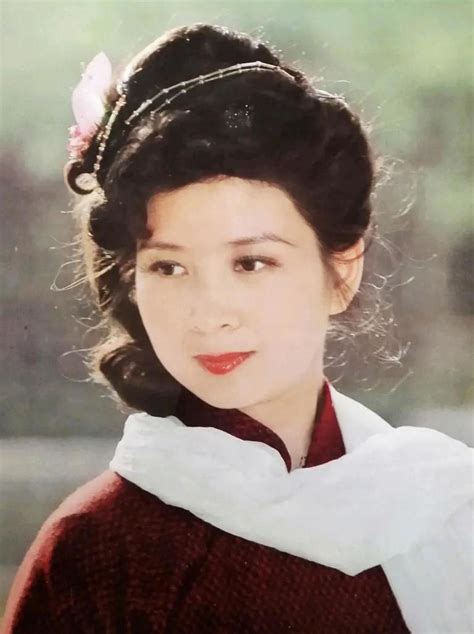 演员吴海燕：我这辈子最正确的决定，就是嫁给了情投意合的师兄