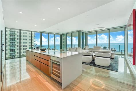 Anna Sherrill Miami Beach Real Estate