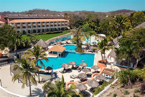 Experience Luxury In Paradise At Grand Palladium Vallarta Resort And Spa
