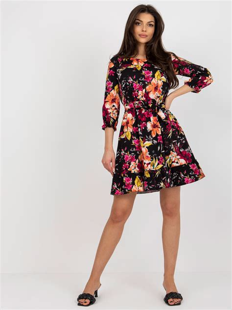 Kleita Melna Un Rozā Cena 220lv