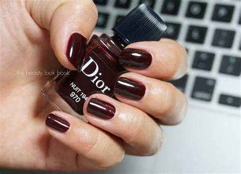 The Beauty Look Book Dior Vernis Nuit 1947 970 Dior Rouge 999 Nail